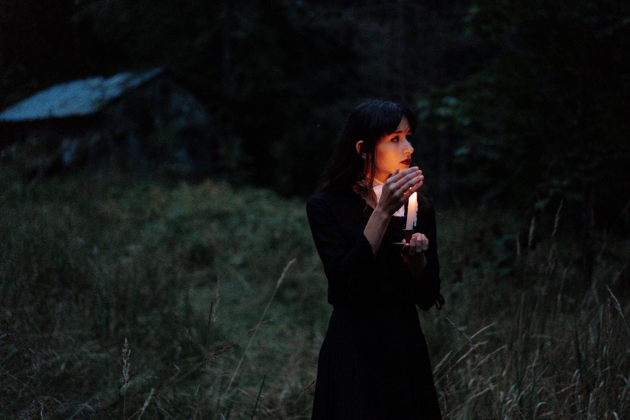 How to Raise Dark Feminine Energy in 5 Best Steps - Goddess